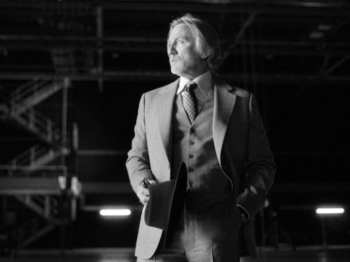 Significance of the road to Damascus in ‘Wake Up Dead Man'